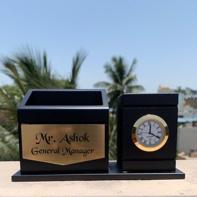 Personalized Wooden Pen Stand With Clock For Office - Corporate Gifts ...